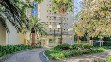 Apartamento básico | Fachada