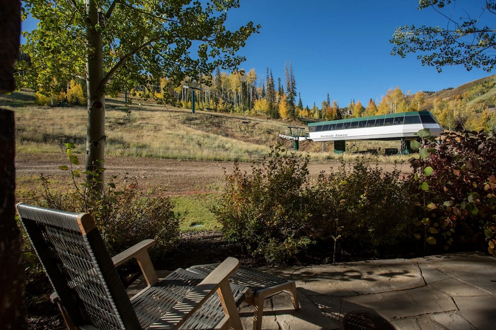 Grand Lodge - Four Bedroom Condo #306 - Ski-in/ski-out By Deer Valley Resort - Utah