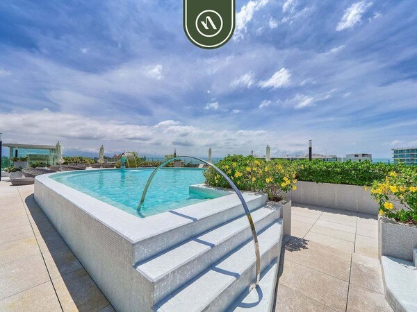 Luxury 3 Br Condo - Beach Access 1 Block Away - Bucerías