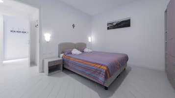 Appartamento in villa con piscina e giardino | Cortinas/cortinados opacos, ferro/tábua de engomar