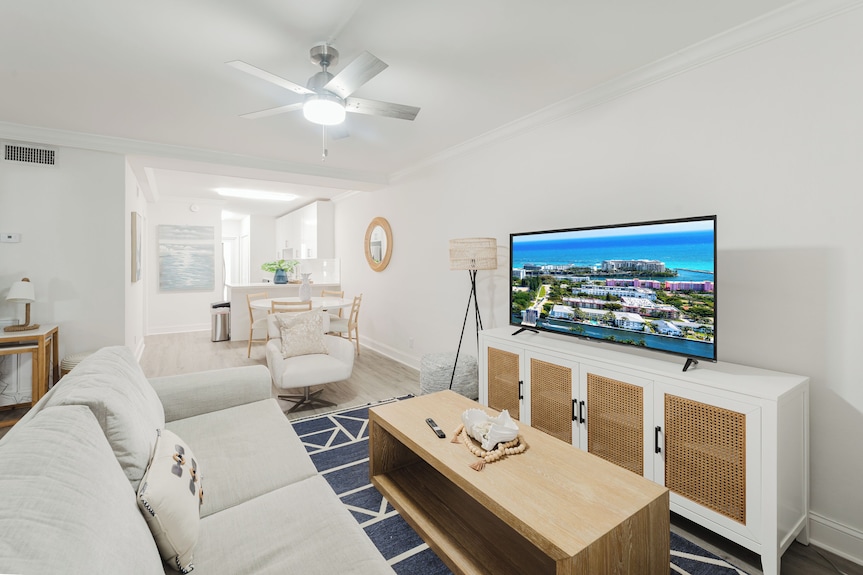 Boca Waterfront Oasis: Walk To Beach + Pool, Hot Tub, Gym - 보카러톤