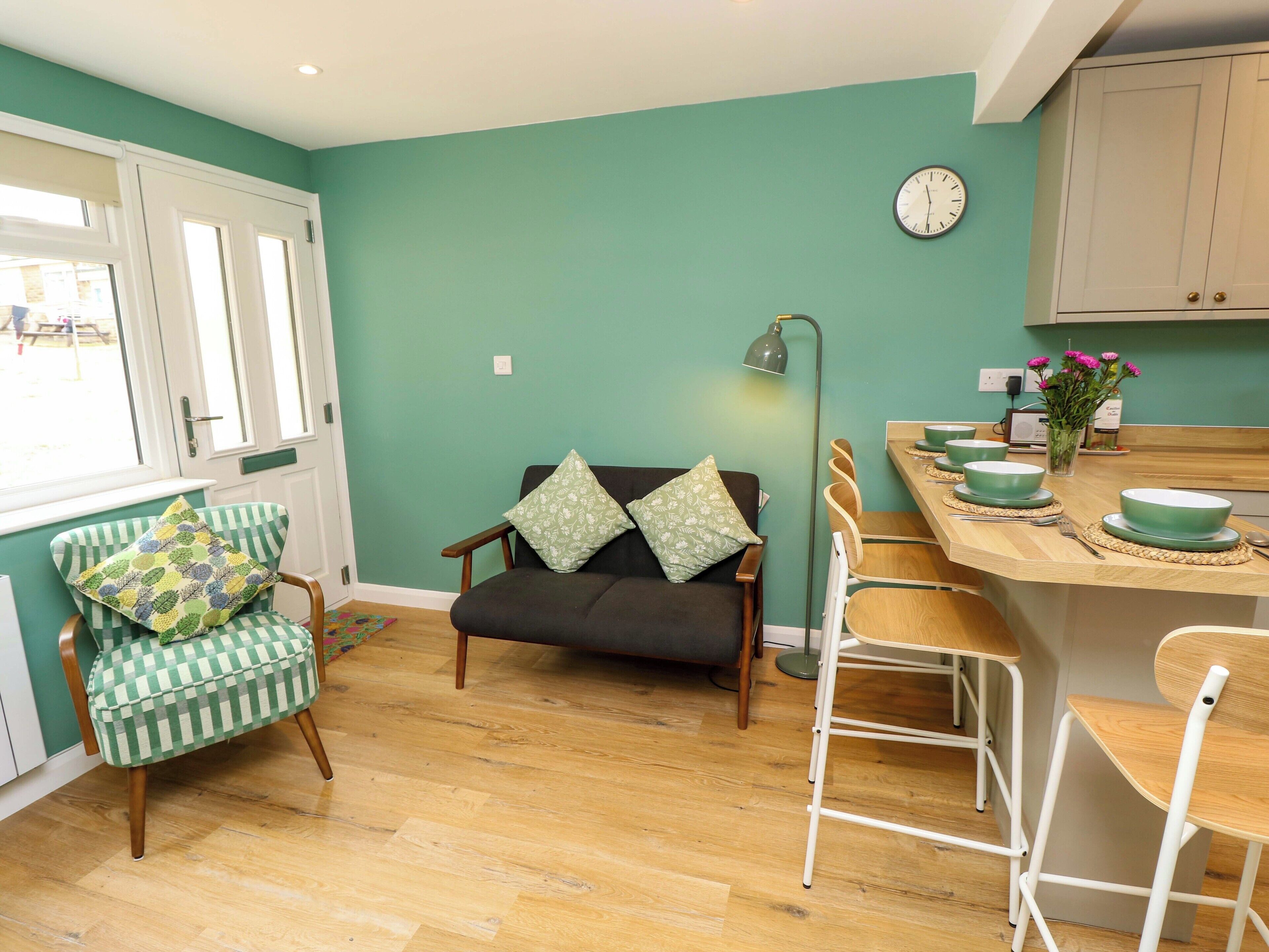 Downs View, Country Holiday Cottage, With A Garden In Sandown - Hampshire