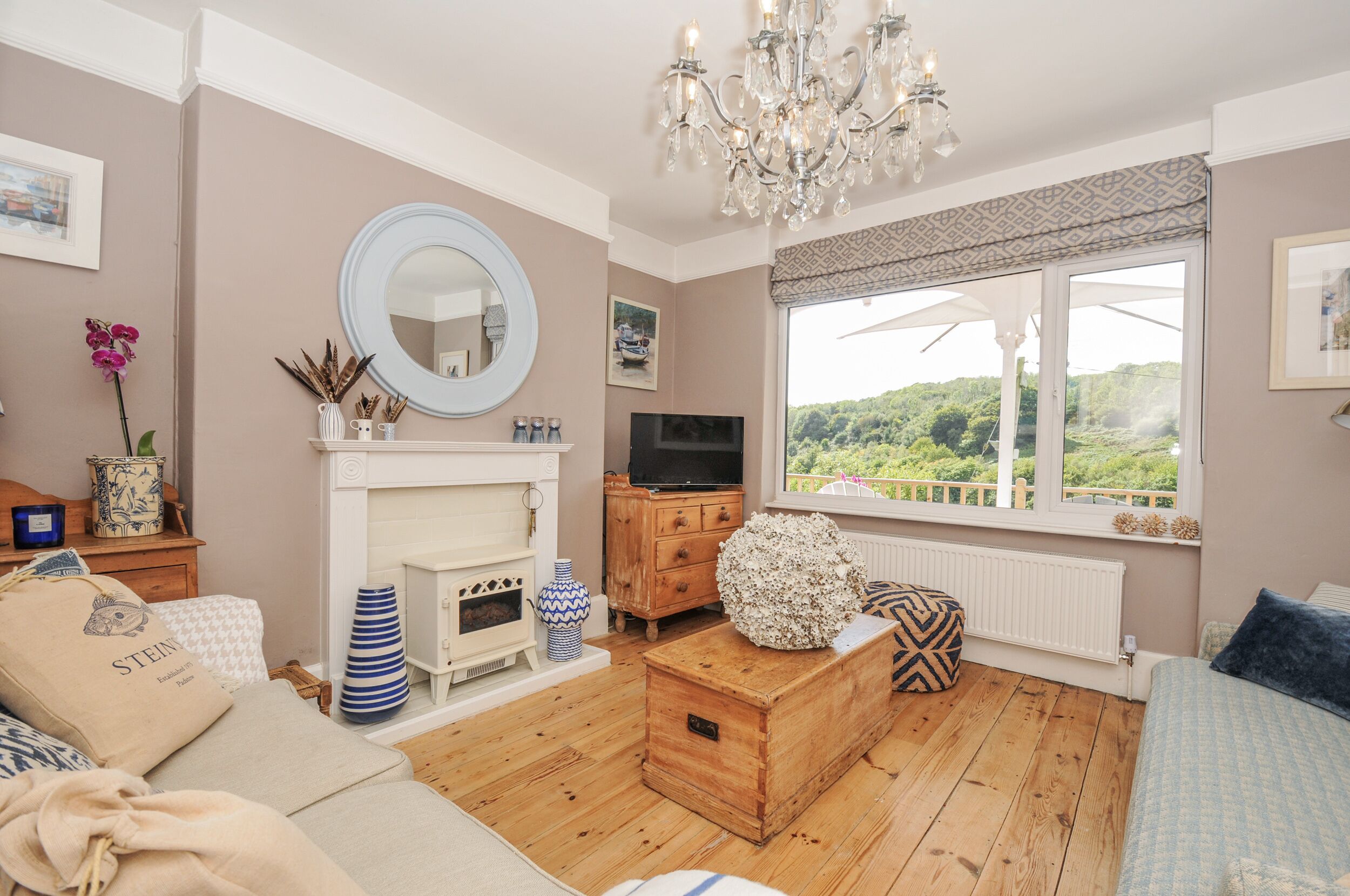 Mayhurst, Pet Friendly, With A Garden In Looe - Looe