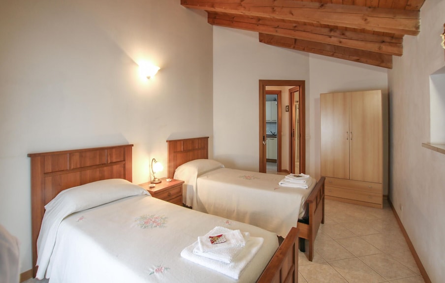 Gorgeous Apartment In Loc. Priola Di Sutrio - Monte Zoncolan