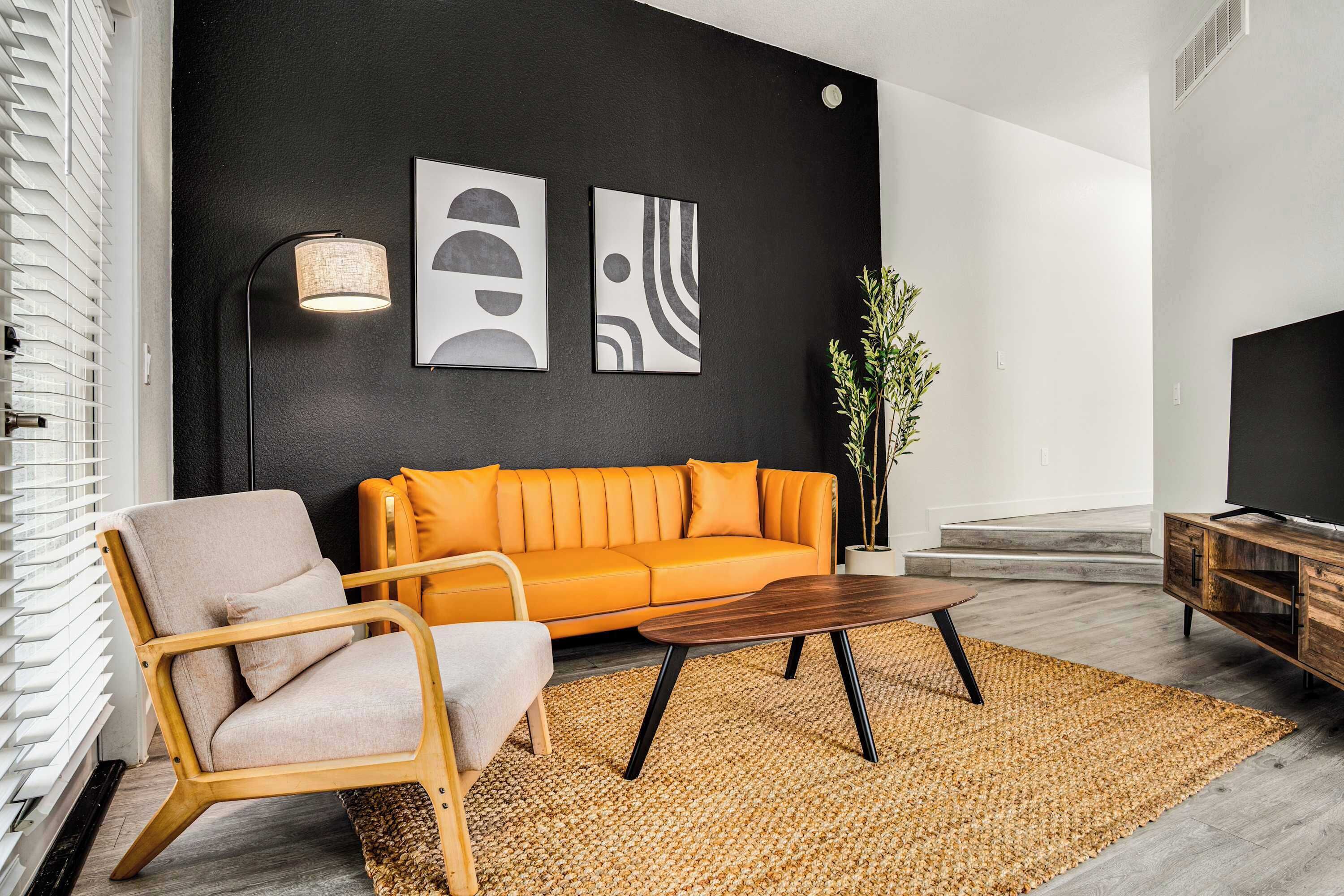 Apartamento Standard, 1 quarto (Apartment) | Sala de estar | Smart TV de 50 polegadas com canais digitais 