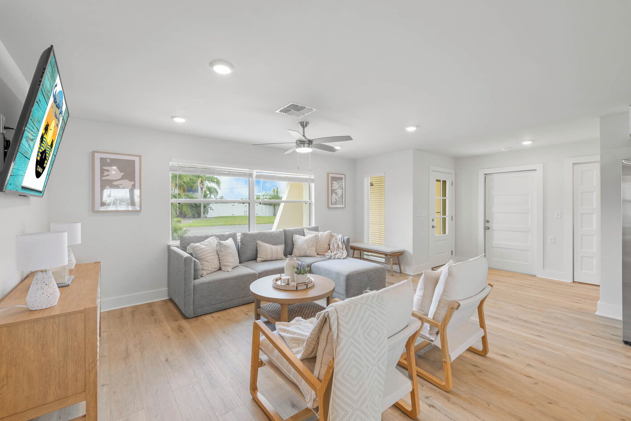 Kayaks/waterfront/heated Pool/open Floor Plan - Hernando Beach, FL