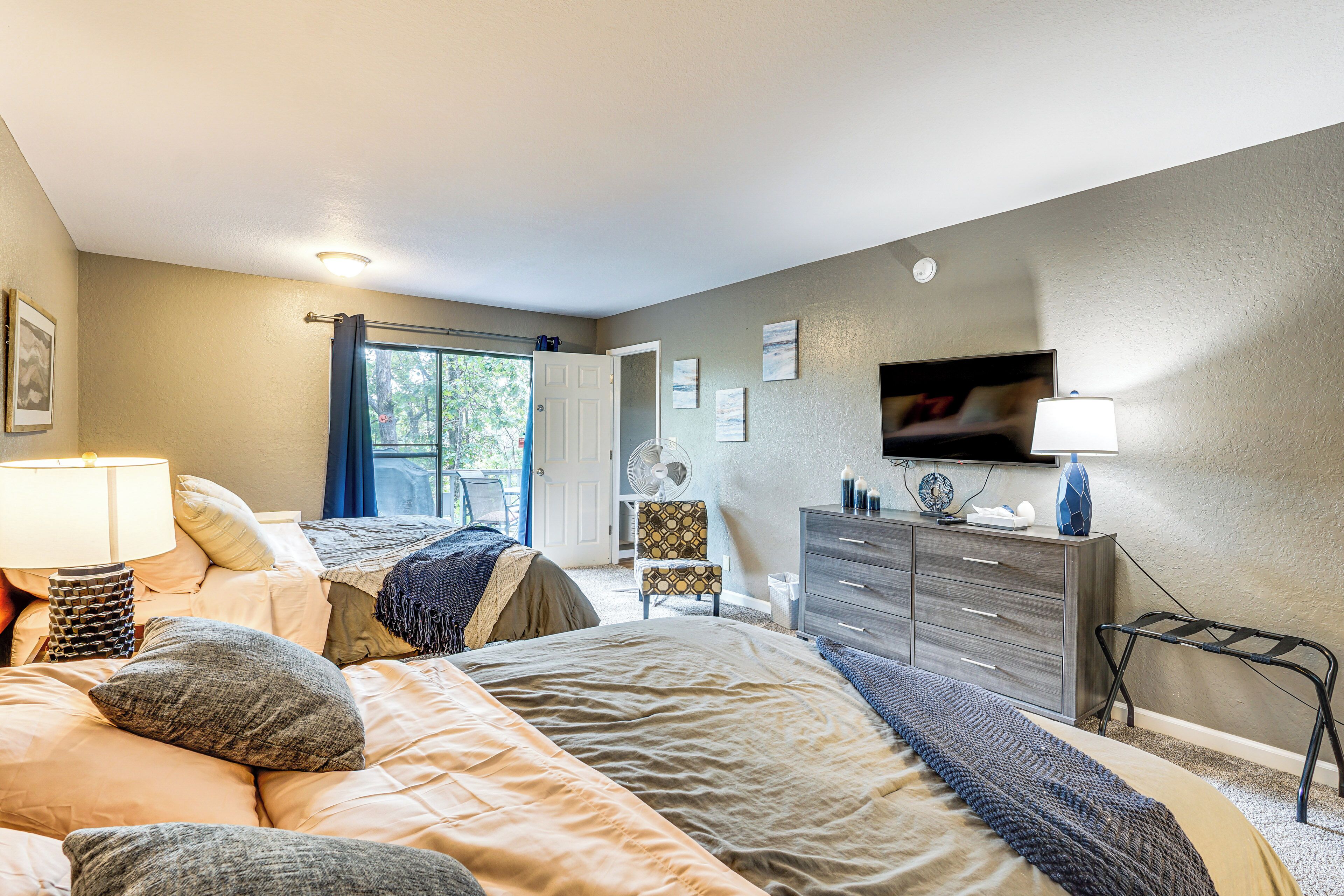 Margaritaville Lake Resort Home 1 Mi To Marina! - Sunrise Beach, MO