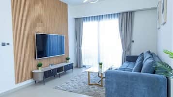 Apartamento | Casa de banho | Um polibã, artigos de higiene pessoal grátis, um secador de cabelo