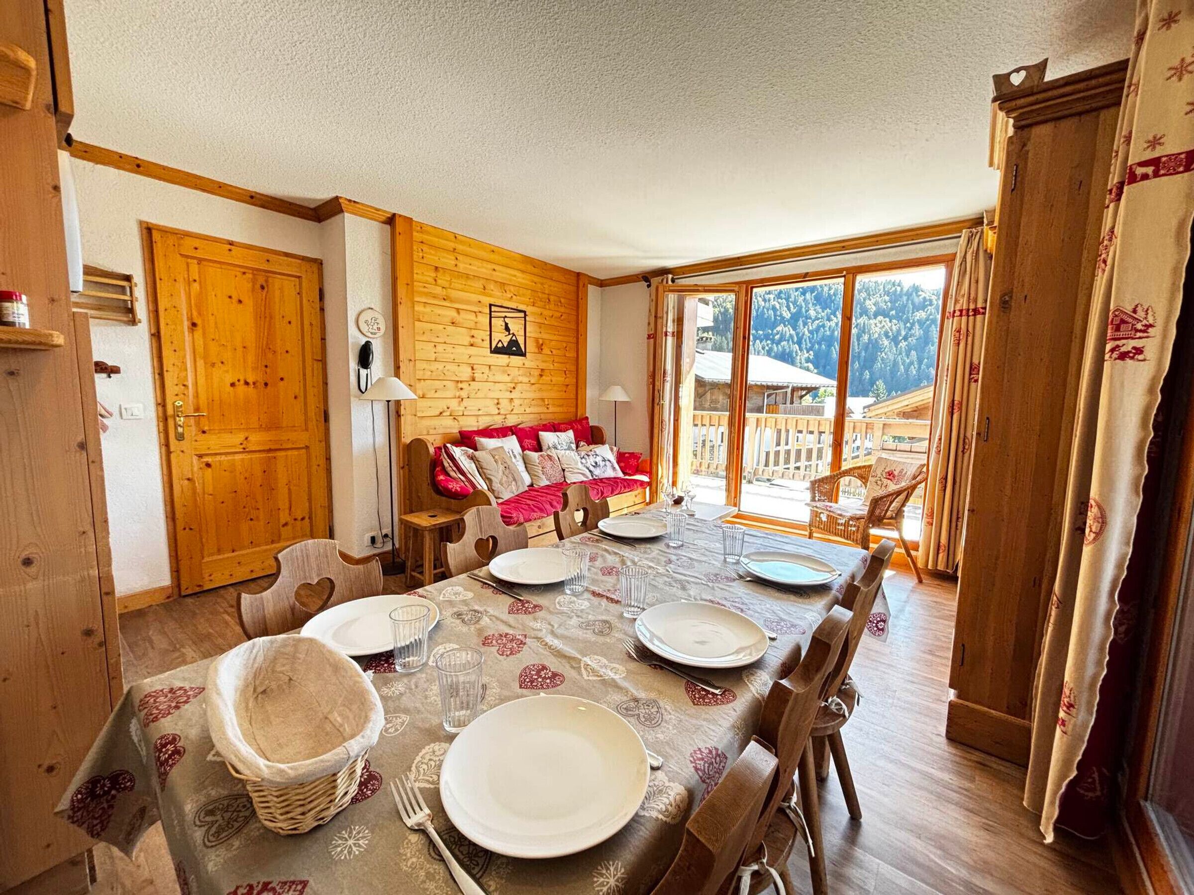 Appartement Au Cœur Du Village Avec Piscine Et Terrasse - Notre-Dame-de-Bellecombe