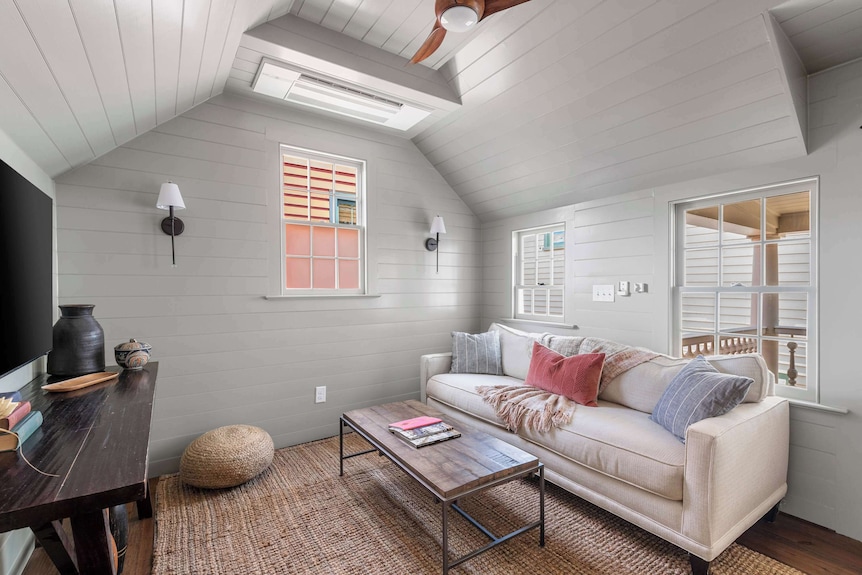 New, Historic Home Near King St - Charleston, SC