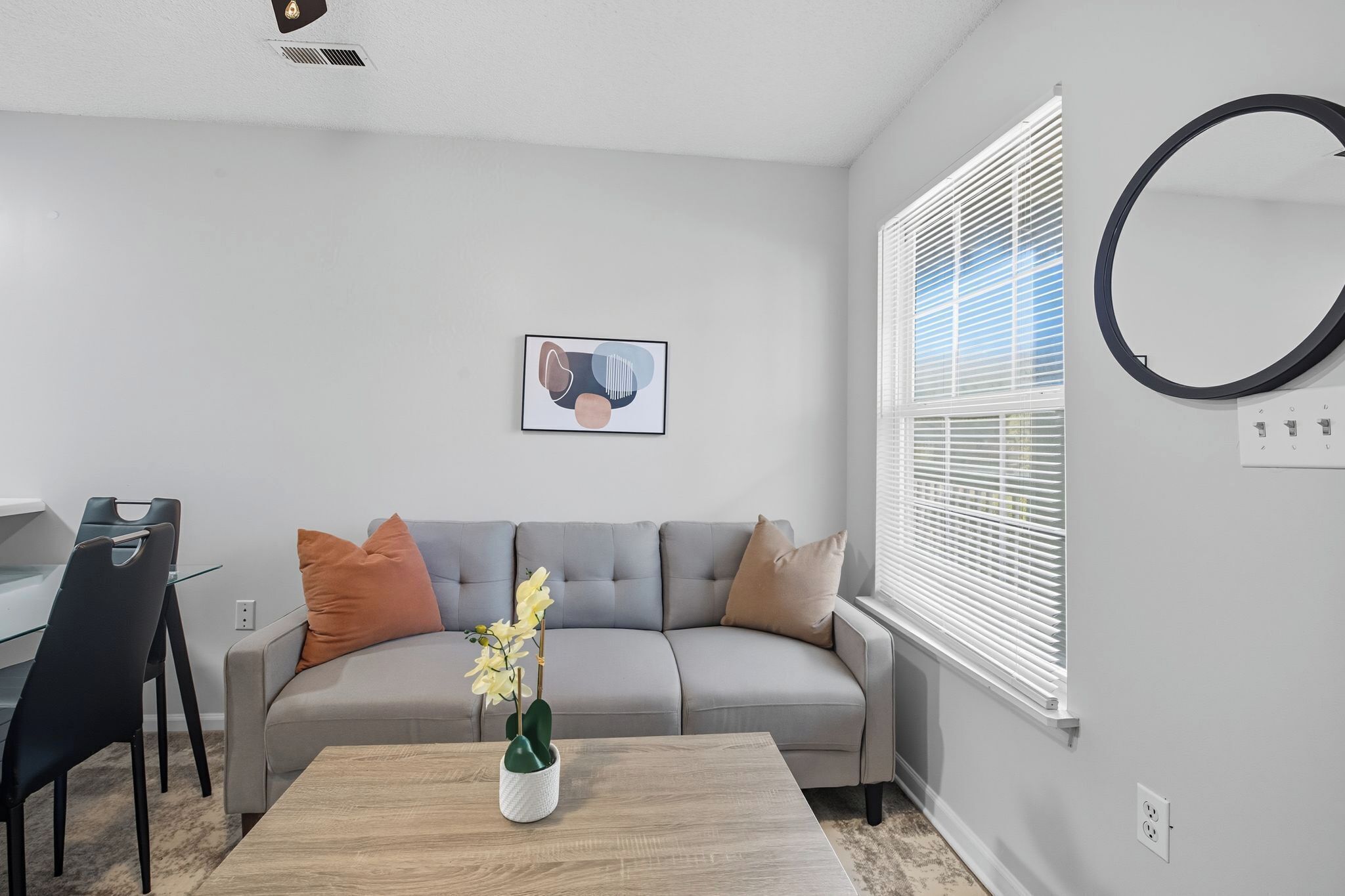 Bright Modern 1br Retreat I Fitness Center - Fayetteville, NC