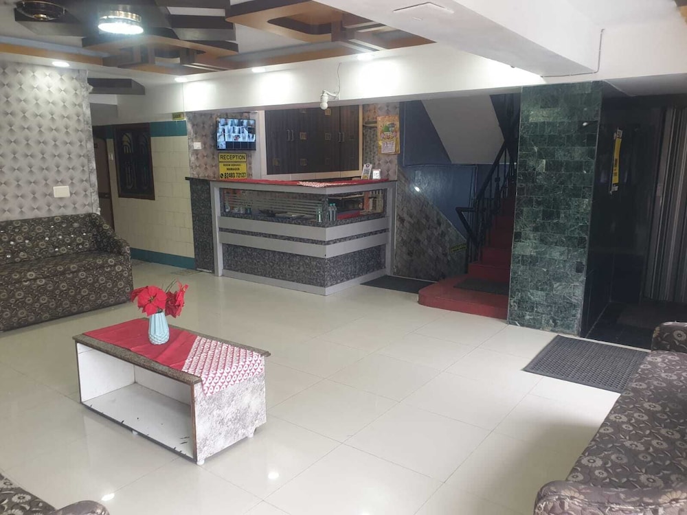Sam Galaxy Guest House - Chennai
