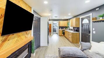 Casa (2 Bedrooms) | Interior