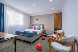 Quarto Duplo Deluxe | Secretária, Wi-fi grátis
