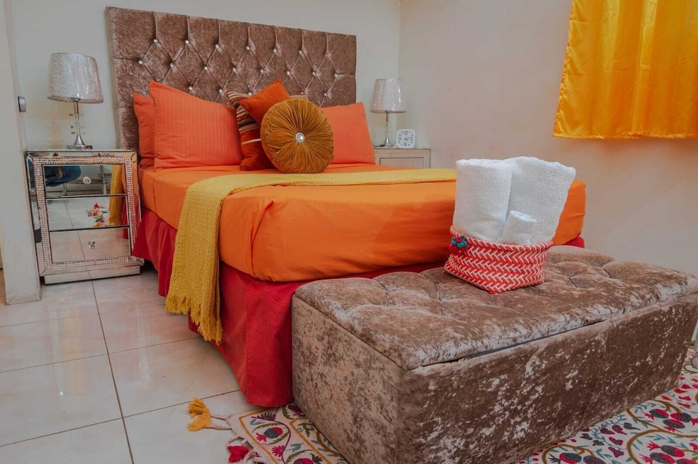 4-bedroom villa in peaceful Portmore with AC - Portmore | Vrbo