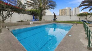 Apartamento básico | Piscina | Piscina externa sazonal
