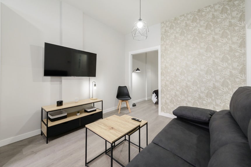 Torrejón Suites. Bajo 9 - Torrejón de Ardoz