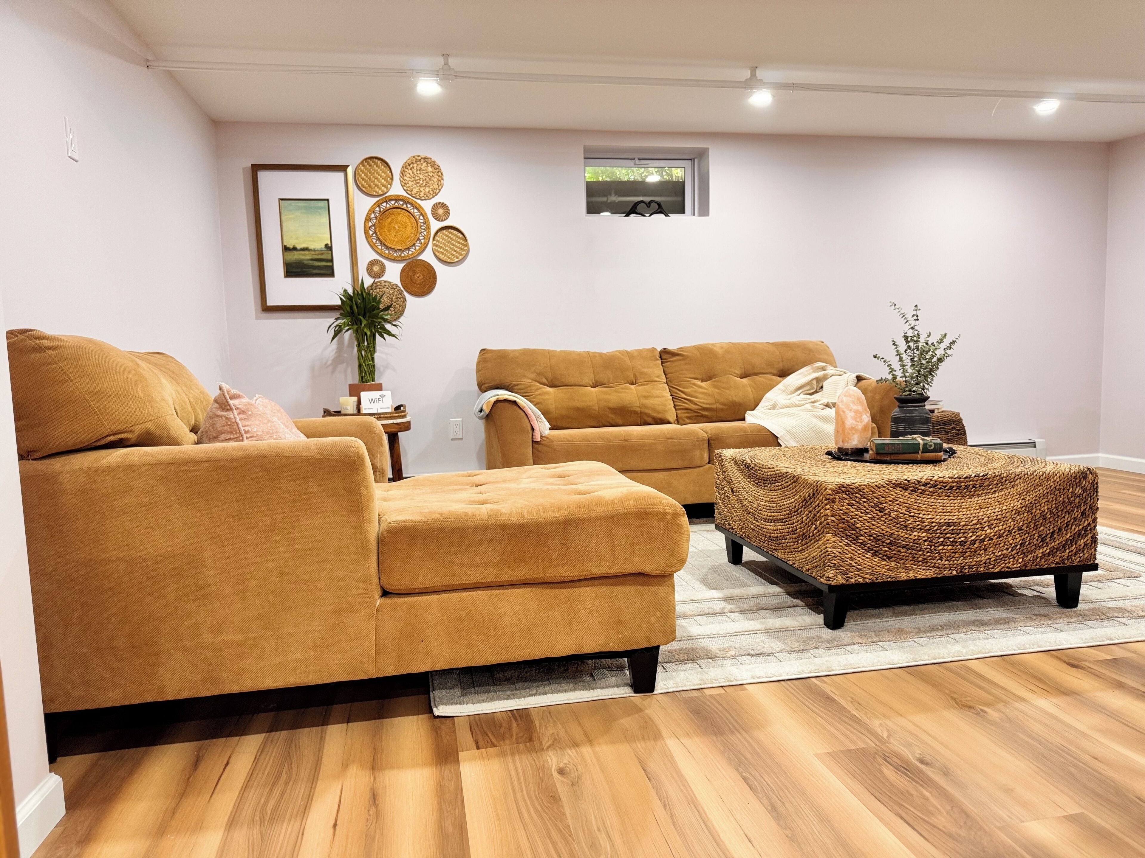 Charming Newly Renovated 2-bedroom Apartment In Fairfield - Fairfield, CT