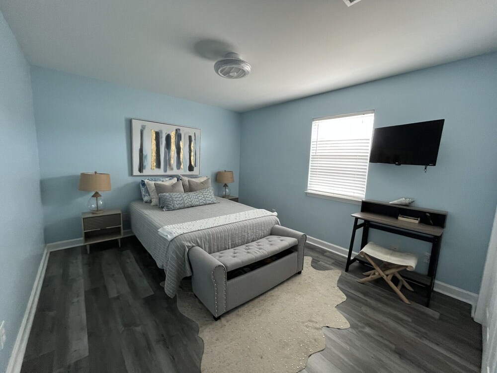 Perfect 1-bedr 1 bath 2 bed peaceful condo with AC, Wi-Fi, Free Park ...