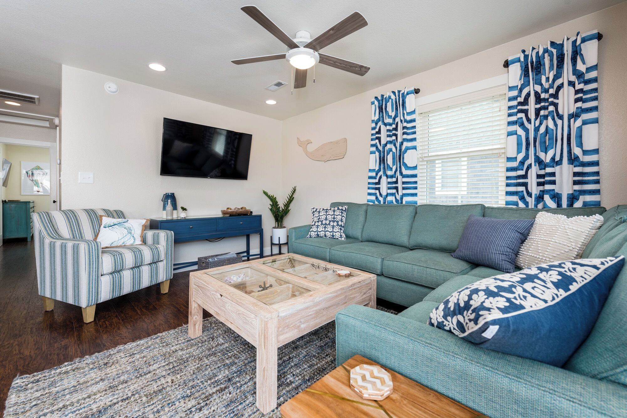 Walk To Beach - Fire Pit - Near Dining & Shopping - Nags Head, NC