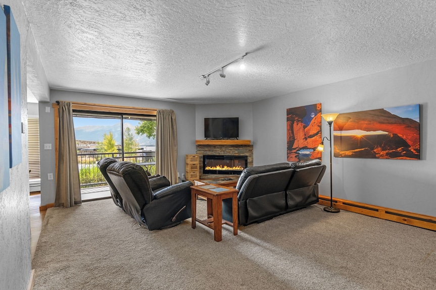 Steps From Lake Dillon & Amphitheater - Central To 3 World-class Ski Resorts! - 딜런