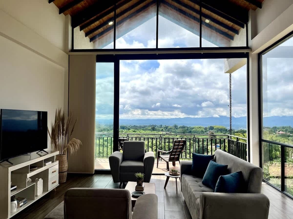 New!espectacular Chalet De Lujo Con Vistas De Lujo - Quimbaya