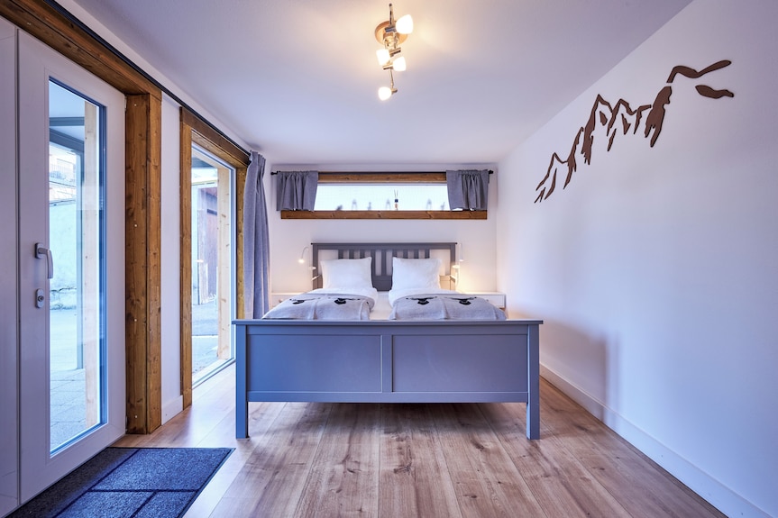 Fantastic 2 Bedroom Garden Apartment With Mountain View In Interlaken - Interlaken