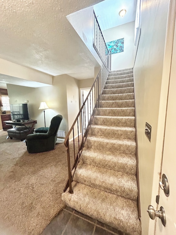 Emerald Escape - Pool! - Little Beaver State Park, Beaver