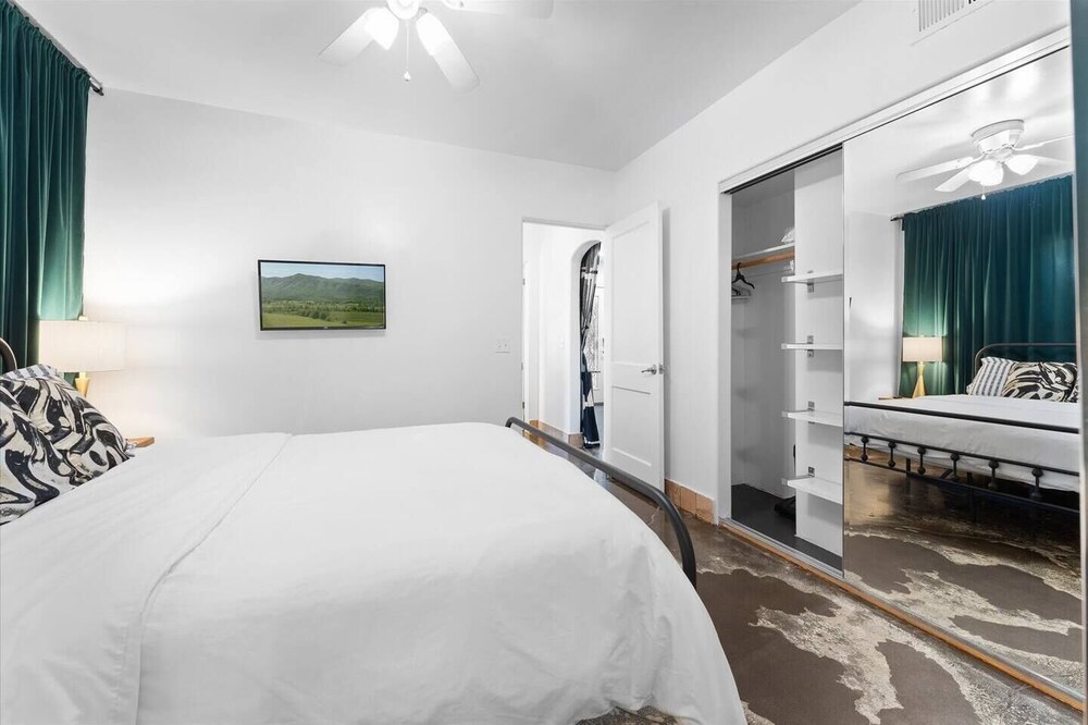 Historic Home with Modern Amenities in Phoenix - Phoenix | Vrbo