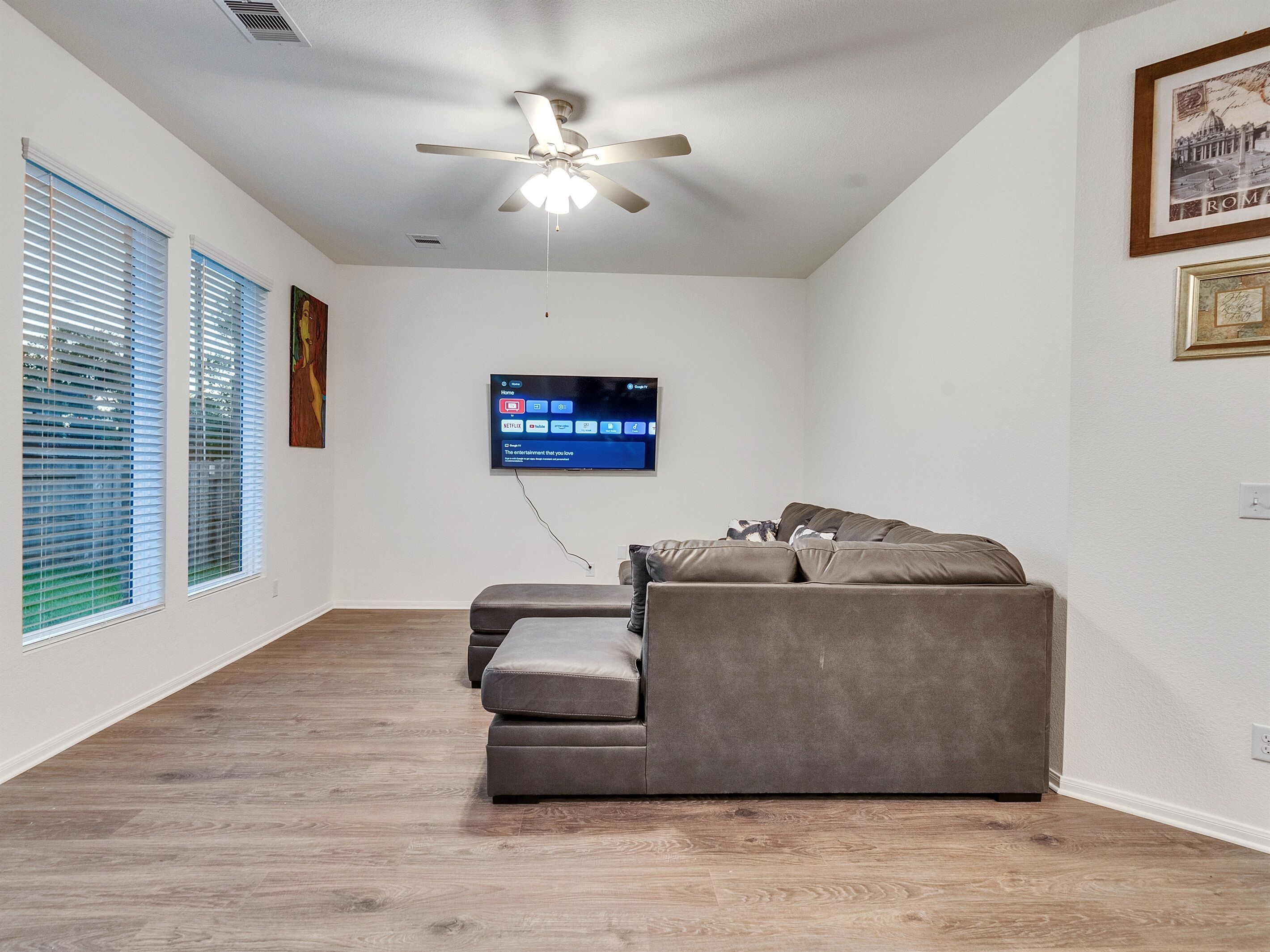 New 5br Luxury · Sleeps 10 · Lake Jackson - Lake Jackson, TX