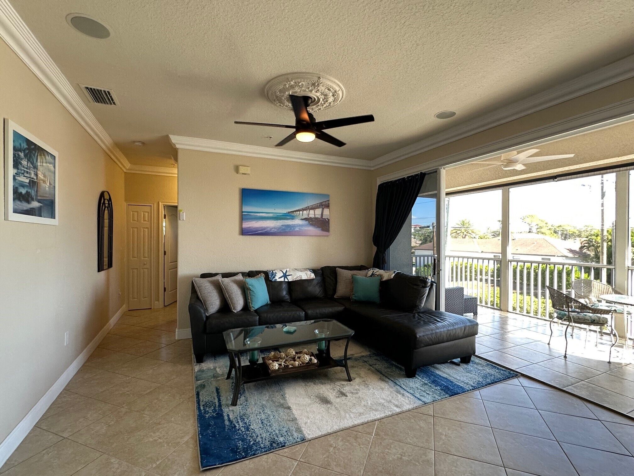 Venice Island Florida, 2 Bed 2 Bath, End Unit Near Beach & Historic Downtown - Venice, FL