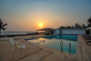 Piscina externa
