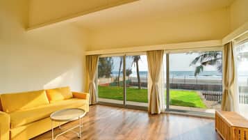 Vista para praia/oceano