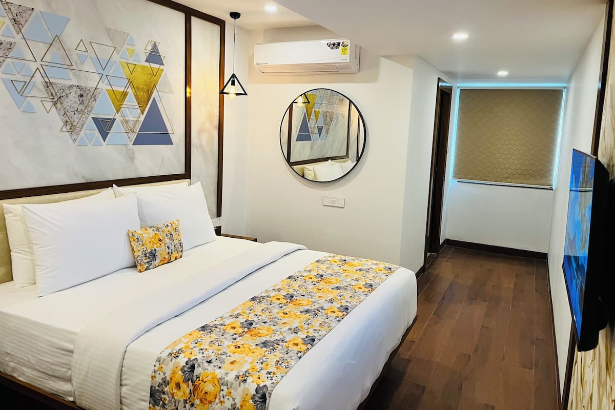 Quarto de Luxo | Secretária, secretária adequada para computadores portáteis