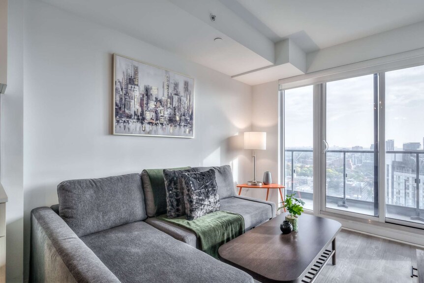 Rivetstays | The Jarvis Premier Suite 1 Bedroom + Den Suite - Toronto