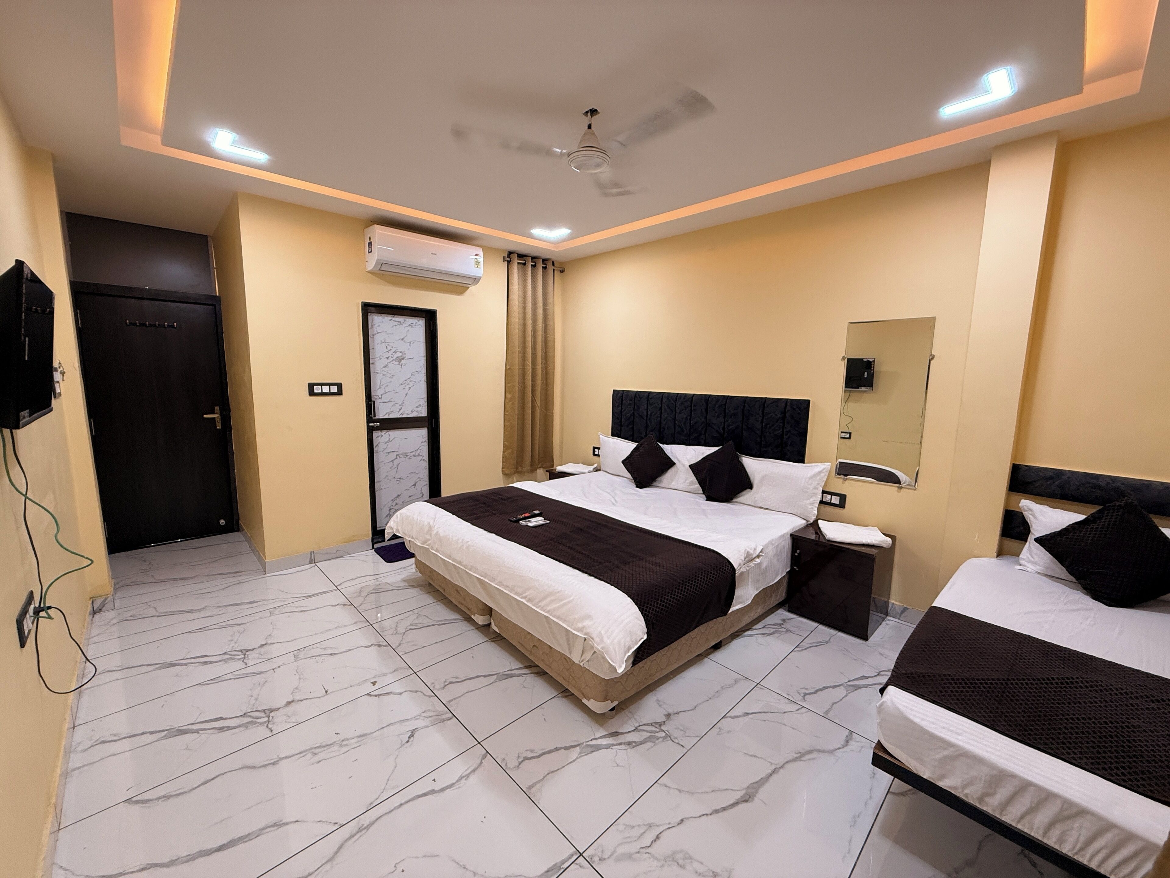 Quarto Triplo Deluxe | Wi-fi grátis 