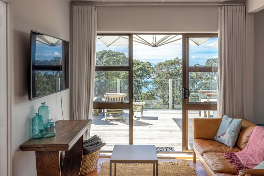 The Cottage Oneroas Best Viewpoint - Waiheke Island