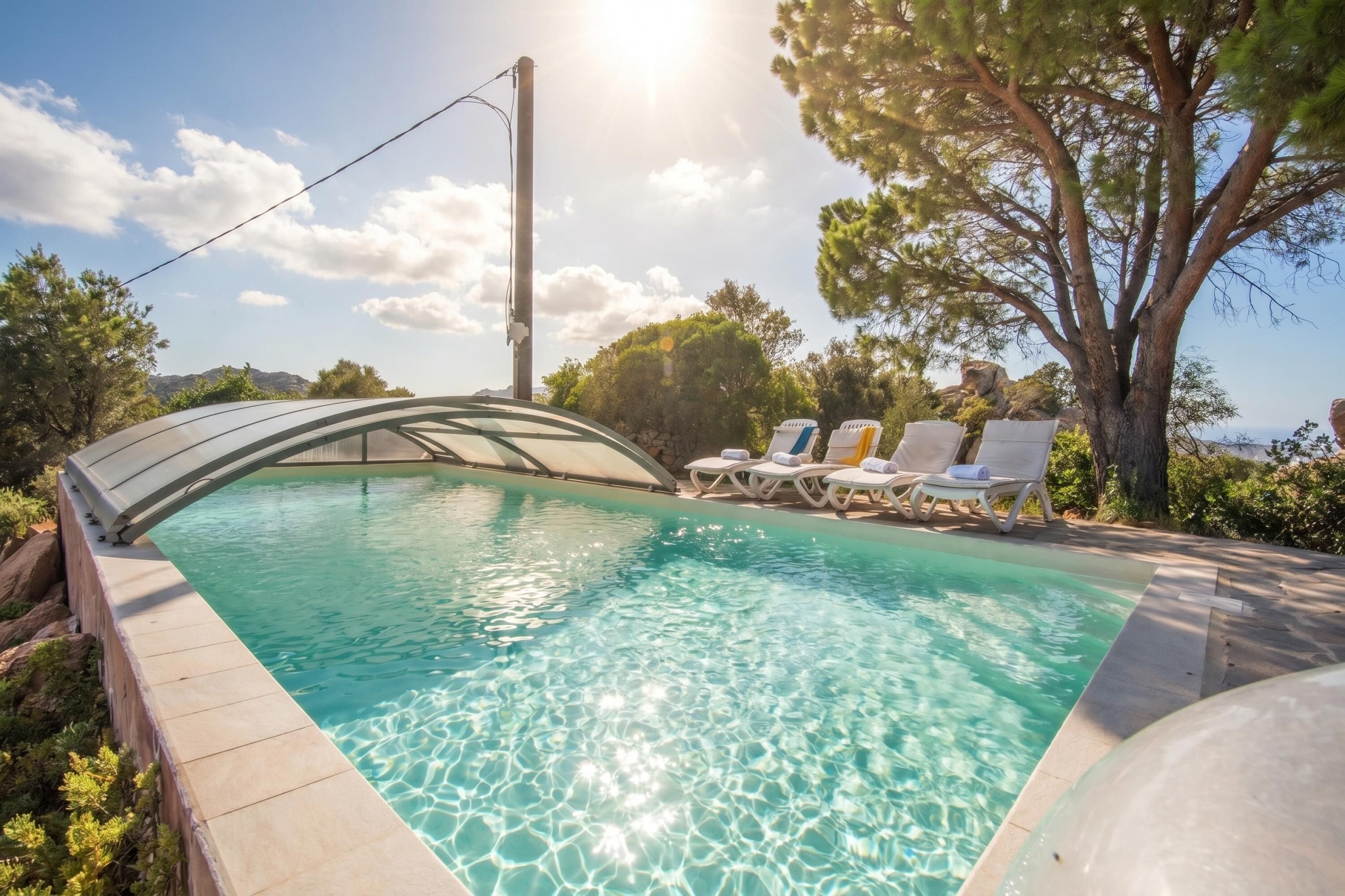 Villa Familiar, vários quartos, junto à montanha (Villa La Licciola) | Piscina | Piscina exterior sazonal 