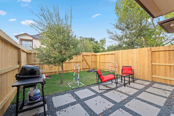 Nrg Medcenter 2bd 2 5ba W Fencedyard Washerdryer - Sunnyside - Houston