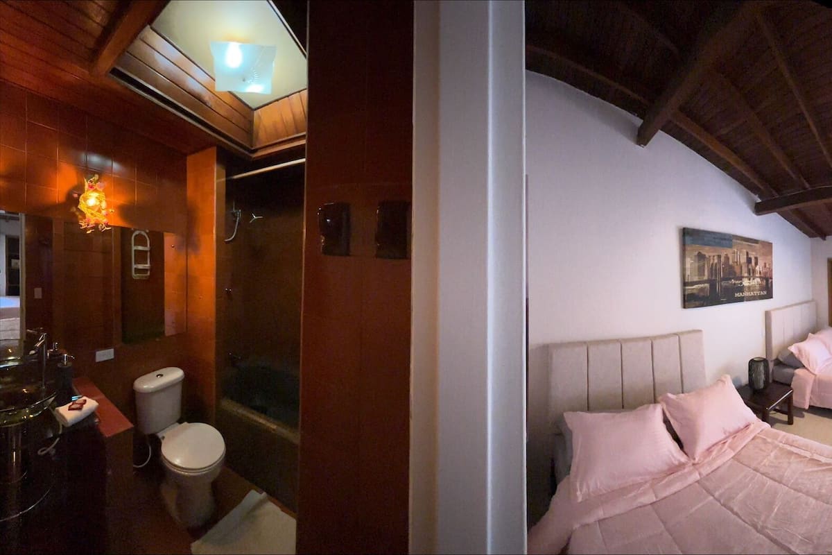 Quarto Deluxe | Ferro/tábua de engomar, Wi-fi grátis