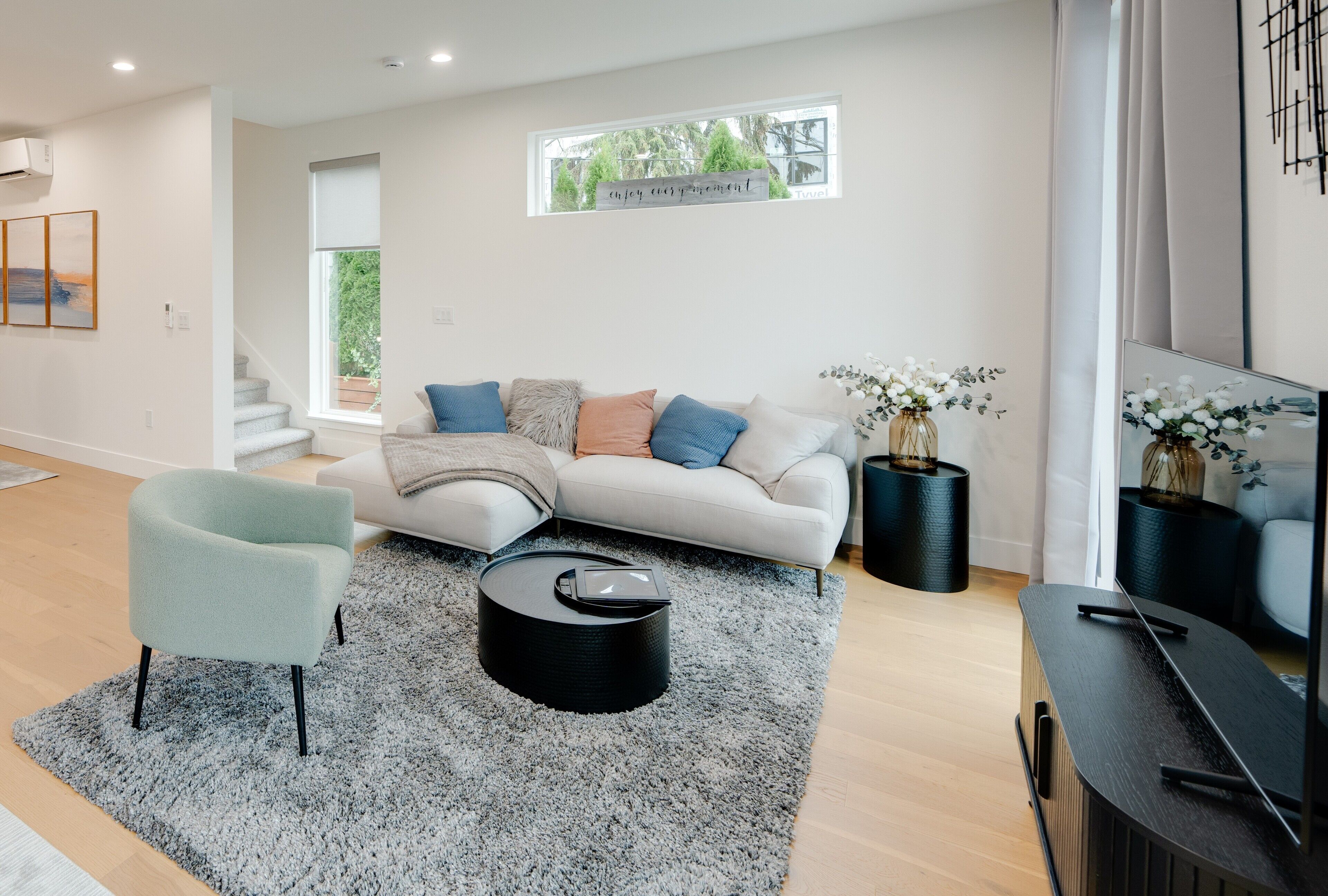 Modern West Seattle Home With View, 3bed, 2.5bath, Ac, 2parking, Ev Charging - Seattle, WA