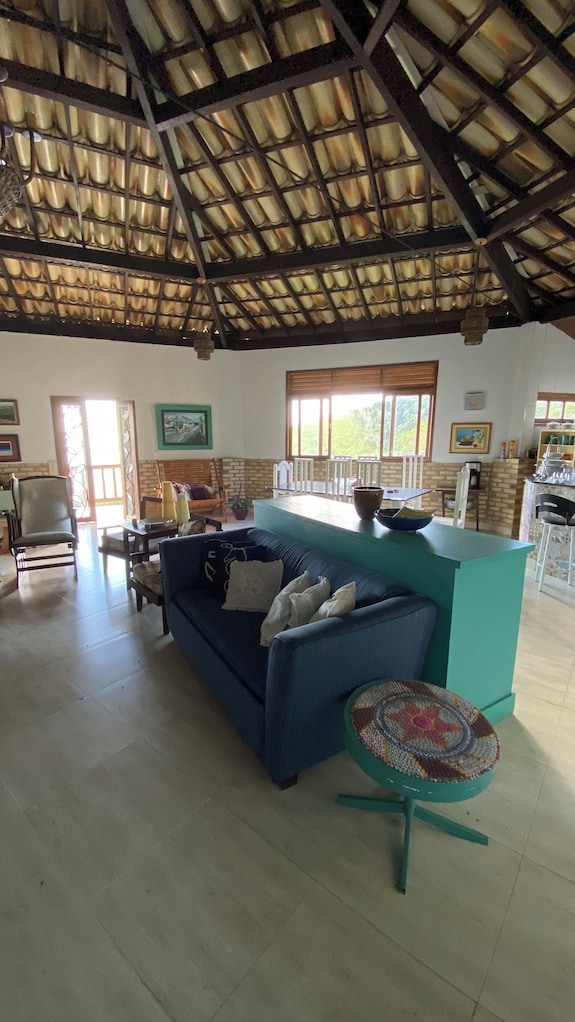 Hotel Fazenda No Pico Da Ibituruna - Governador Valadares