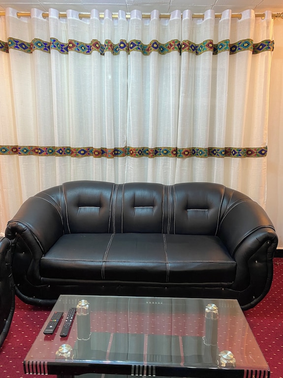 Pleasant 1-bedroom House In Kera Addis Ababa Close To African Union - Addis-Abeba