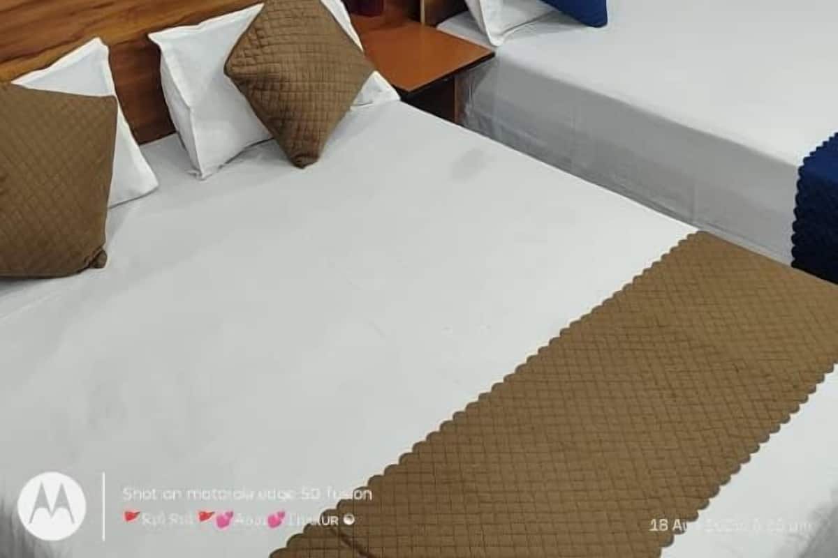 Camas desdobráveis, Wi-fi grátis, roupa de cama fornecida