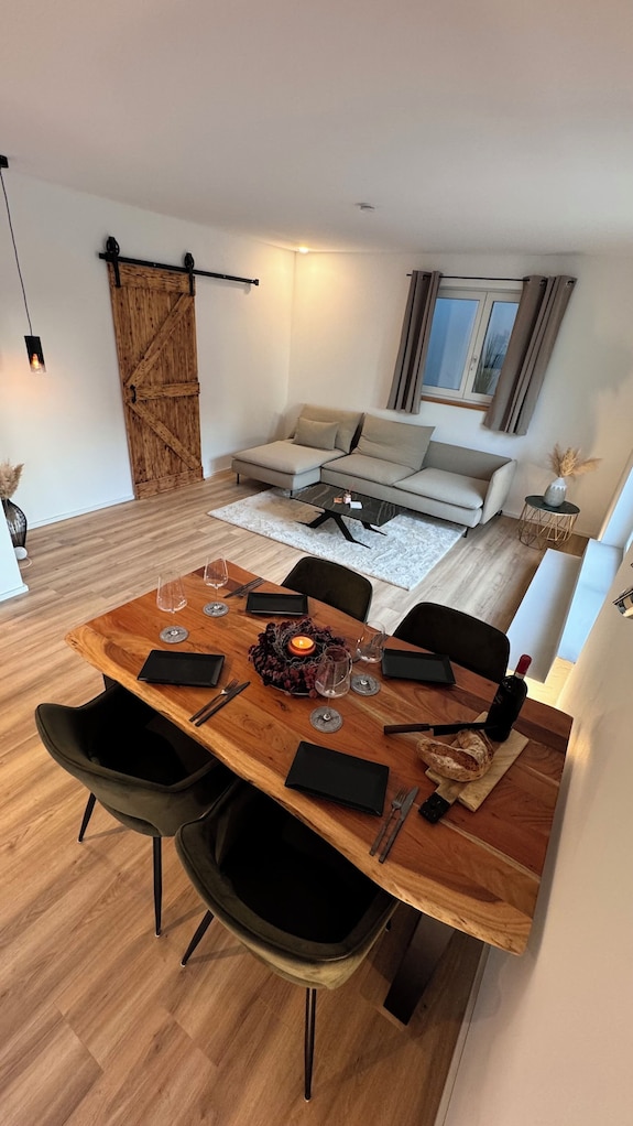 Exclusive Whirlpool Apartment & Mountain View - Ebersberg