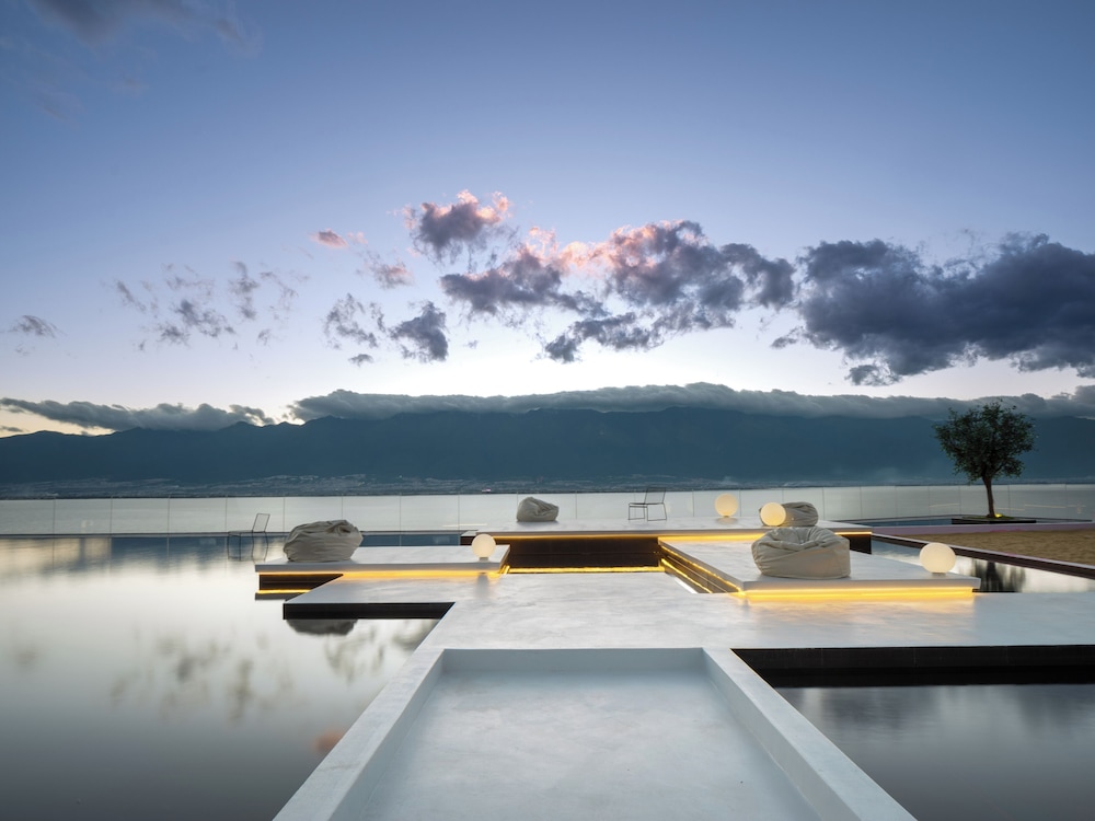 Ys Seaview Hotel - Dali