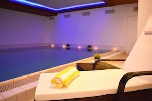 Piscina interior