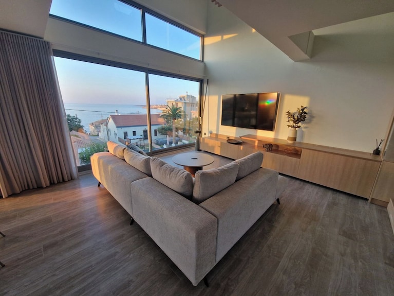 Alky Luxury 4-bedroom Architectural Villa, With Sea View& Private Pool In Halepa - Chania