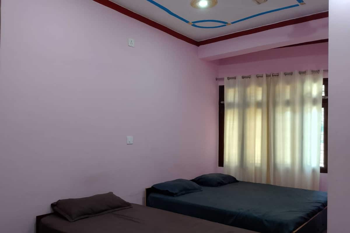 Quarto Triplo, vista para a montanha | Camas desdobráveis, Wi-fi grátis, roupa de cama fornecida