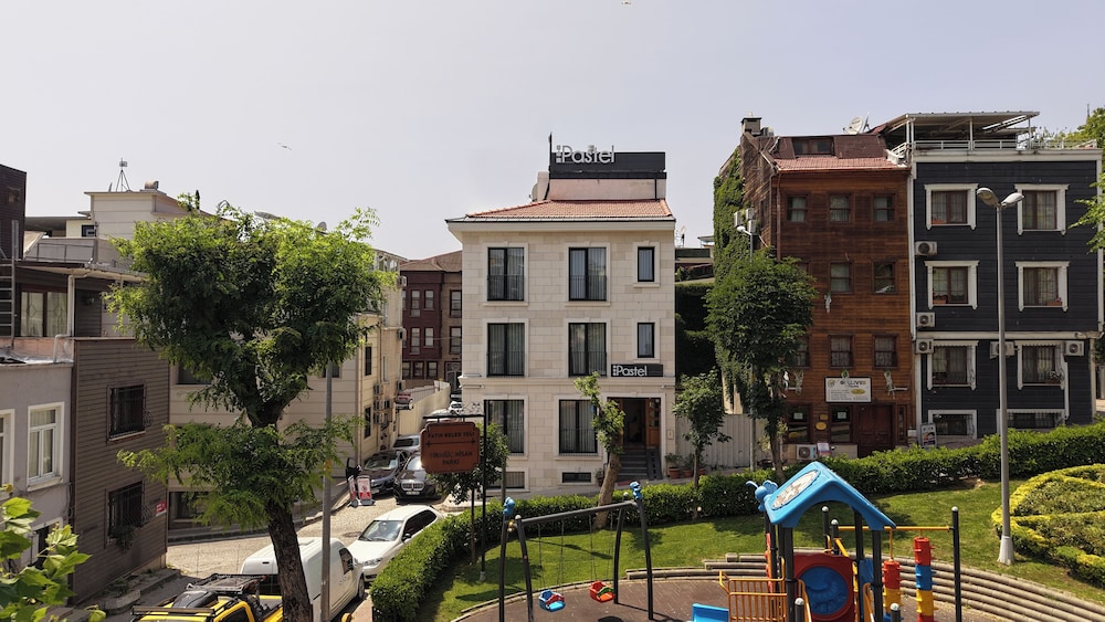 Pastel İStanbul - Istanbul